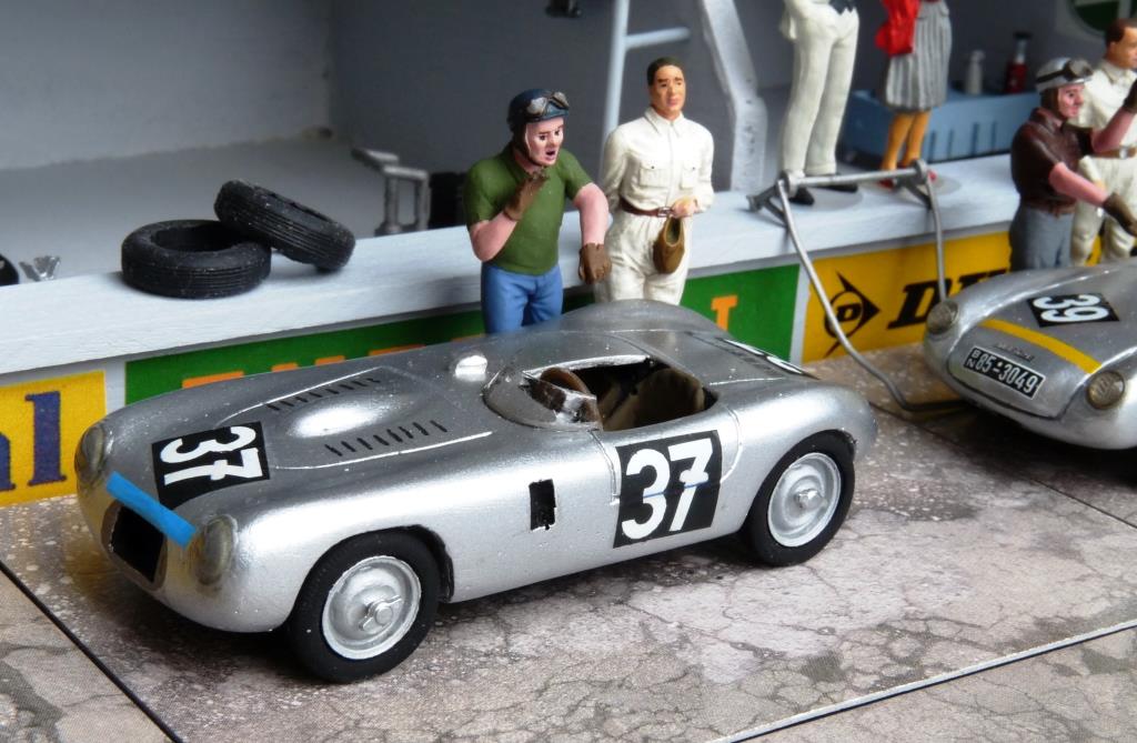 Borgward 1500 RS von Premium Classics und Neo | Endurance Racing & 1:43